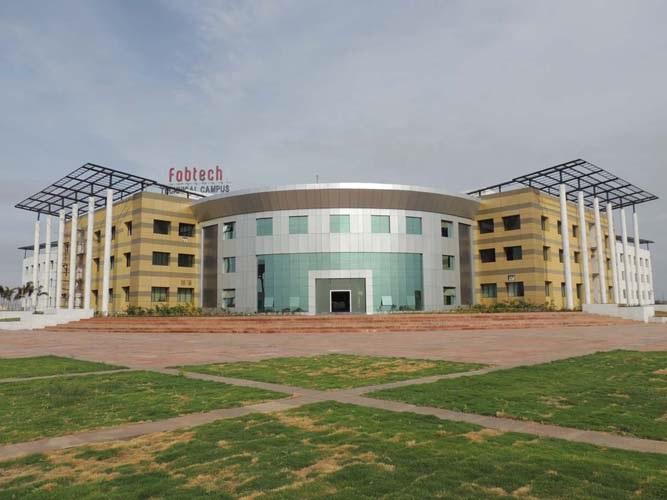 Fabtech Technical Campus College of Engineering and Research Solapur Courses & Fees Structure ...