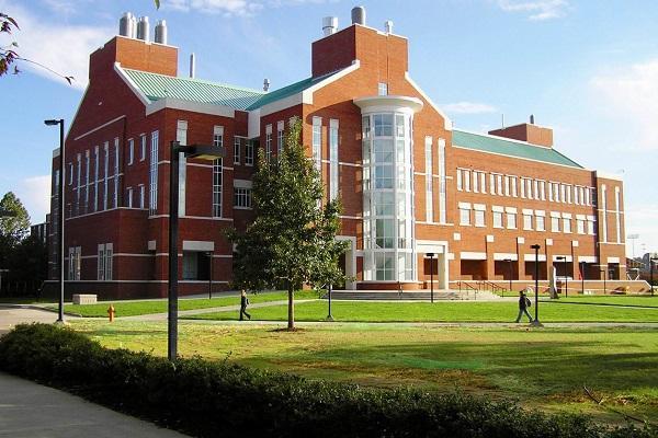 Business & Management Studies Admissions 2024 University of Louisville ...